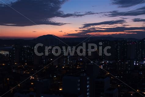 야경 구름 주택가 아파트 밤 사진 이미지 일러스트 캘리그라피 짝퉁공돌이작가