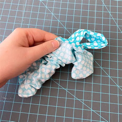 How To Make DIY Scrunchies Free Sewing Tutorial NeedlesnBeadsnSweetasCanbe