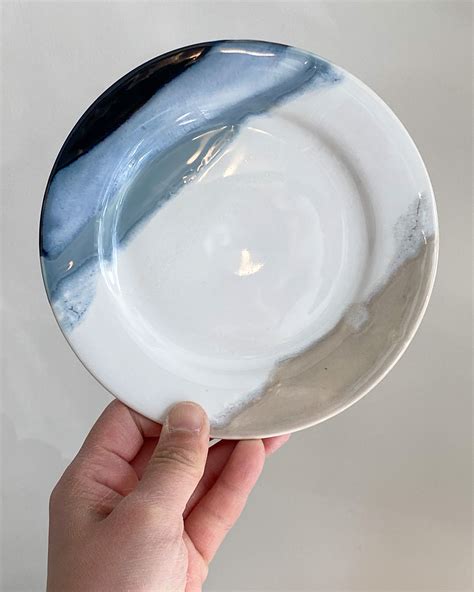 도예공방 그릇공방 플로썸 도예 원데이클래스 그릇공방플로썸 🫶🏻 안녕하세요 그릇공방 플로썸 도예가 임혜진입니다🙂 231216 토요일💪🏻 오늘은 오전 10시 30