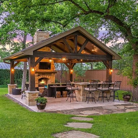 Rustic Covered Patio Ideas
