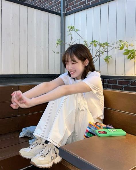 Ghim Của 𓆩♡𓆪 Trên Yoomi