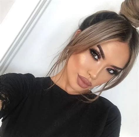 Челка шторка 2024 83 фото идеи как уложить и подстричь самой себе в домашних условиях шторку на