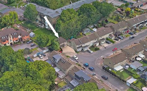 Land Adj 49 Lavender Avenue Brentwood Essex Cm15 9ps