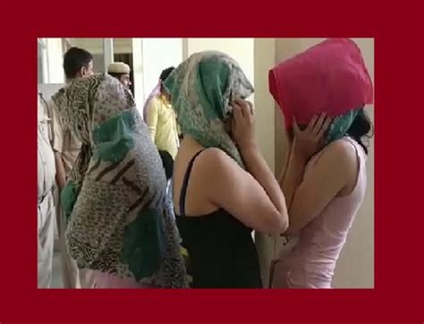 हटल म सकस रकट क भडफड गद कम करत 5 यवक और 4 यवत गरफतर Nalanda Live