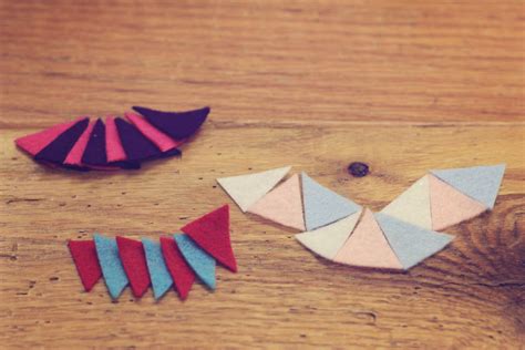 Sassafras Felt Geometric Necklaces Diy