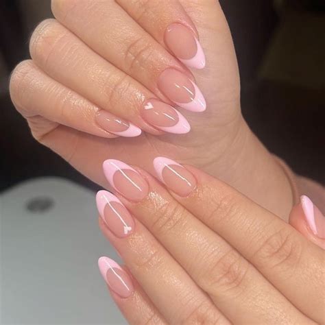 25 Pink French Tip Nails Blossoming Beauty Pink Nails Pink Tip