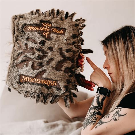 Harry Potter Monster Book Of Monsters Plush Elbenwald