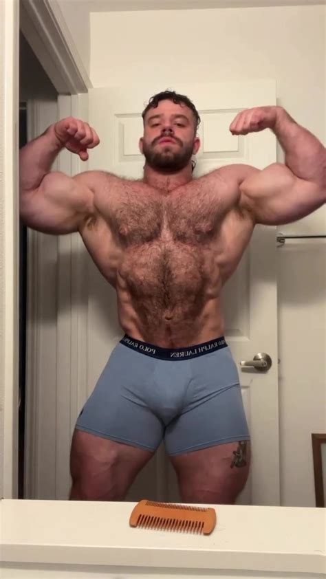 Hairy Muscle God Posing Soft Thisvid Com