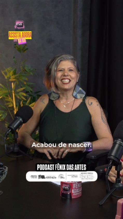 Andréa Melo “corpo árvore Entre Raízes E Folhas De Memórias” é Um