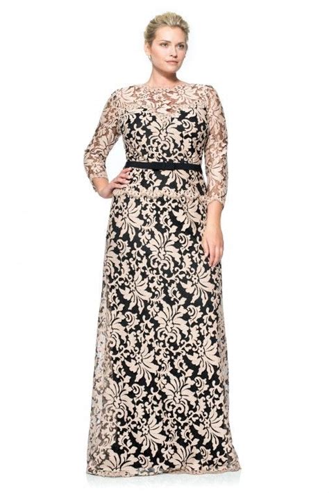 لو انتى أم العروسة بالصور اختارى من 10 فساتين هتناسبك فى الفرح