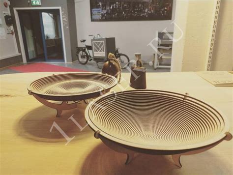 Чертеж Тарелка на подставке для лазерной резки на фанере