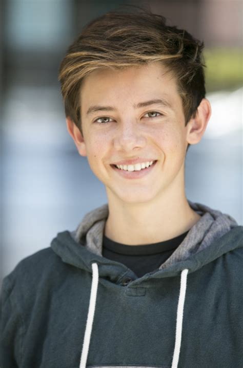 Poze Griffin Gluck Actor Poza 4 Din 30 Cinemagiaro