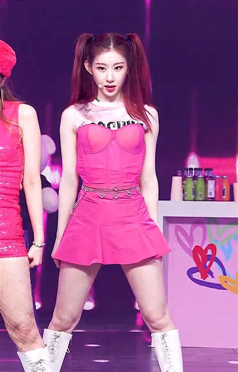 Itzy Chaeryeong Kpop Outfits Themed Outfits Outfits London