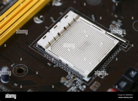 Focus On Cpu Slots To Illustrate The Architecture Of Computer