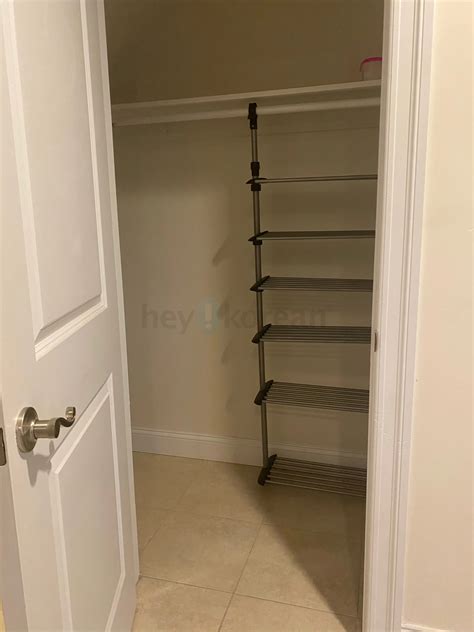 남 펠팍 브로웨드 버스정류장 근처 넓고 깨끗한 듀플렉스 스튜디오 입니다방 나갔습니다