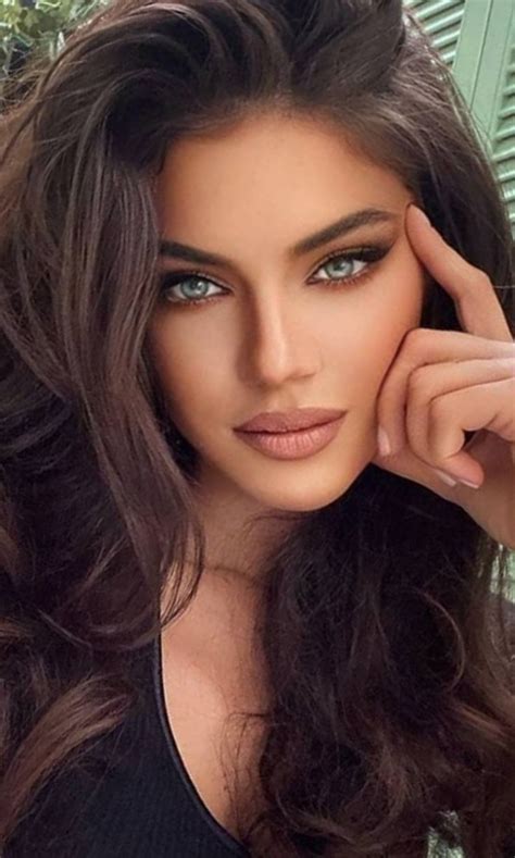 Pin By Sophie🌸 F4f On Beautiful Face Beautiful Women Pictures