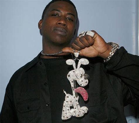 The Most Ridiculous Rapper Chains Of All Time 22 Pics