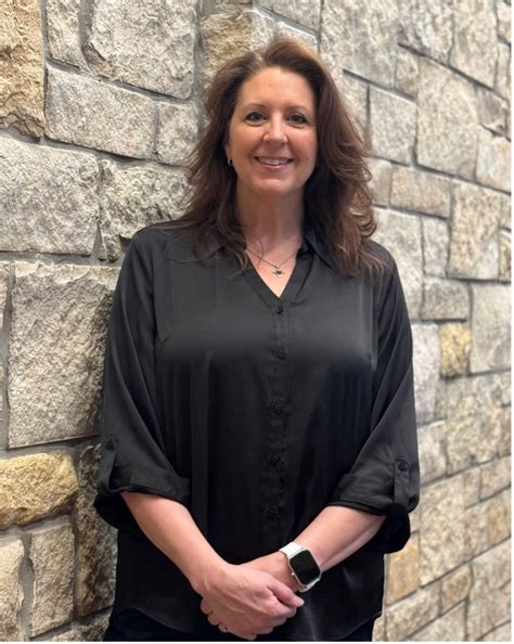 Marle Sanders First Texas Title