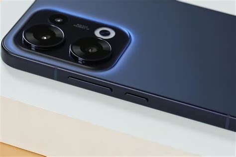 Oppo Reno G Ch Nh H Ng Nh N U I L N N Tr Bh N M