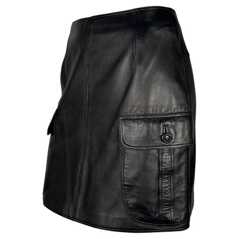 Fw 1996 Gianni Versace Runway Black Leather Medusa Pocket Mini Skirt