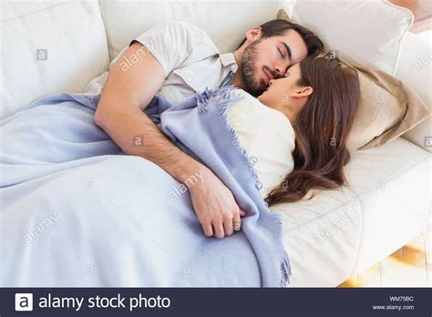 Pin By Lemonmii27 On Stock Refrence Photos Cute Couples Cute Poses