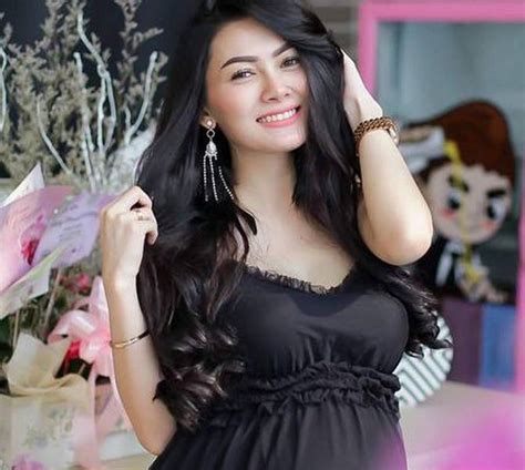 Profil, Instagram, TikTok, Wikipedia dan Biodata Delia Yasmine – Berita ...