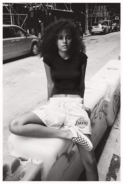 Ava Dash Dt Model Management