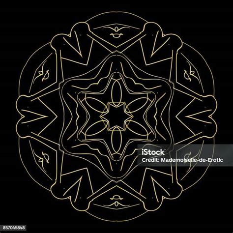 에스닉 골드 색상 만다라입니다 검은 배경 장식 패턴입니다 벡터 일러스트입니다 갈색에 대한 스톡 벡터 아트 및 기타 이미지 갈색 검은색 곡선 Istock
