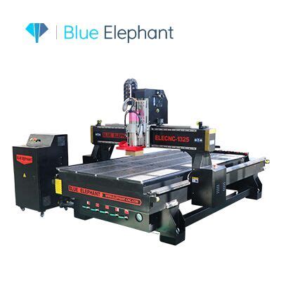 1335 ATC CNC Router 3 Axis CNC Router With Oscillating Knife