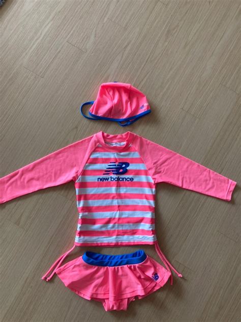 뉴발란스 여아 래쉬가드 수영복 세트 당근 중고거래