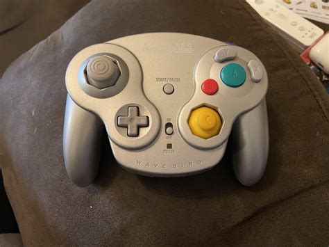 Gamecube Wavebird Controller R Nostalgia