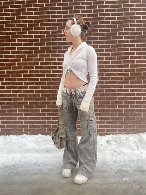 Cargo Y2k Fit Deconstructed Grunge Cropped Knit Top