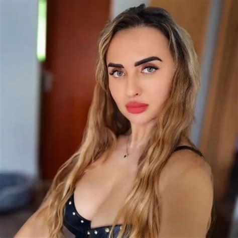 恶心训练 完全羞辱 xHamster