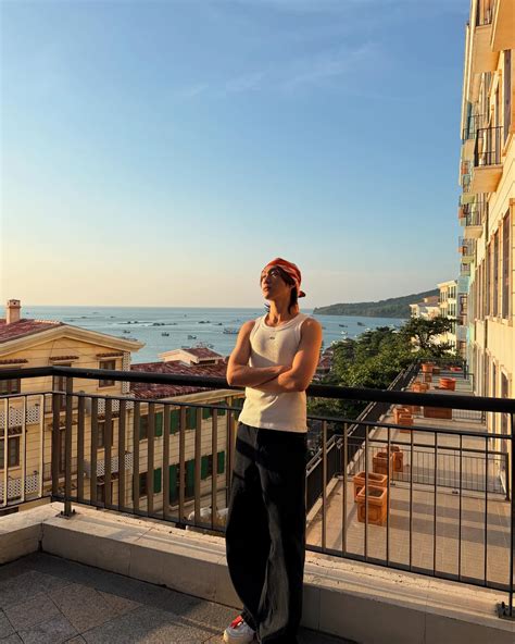 Double Doublejira • Instagram Photos And Videos