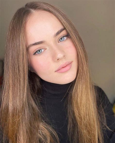 Dünyada Yaşayan En Güzel Kız çocuğu Seçilmişti Son Haline Bakın