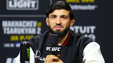 Ufc 311 How Arman Tsarukyan Broke Through The Glass Ceiling Of The