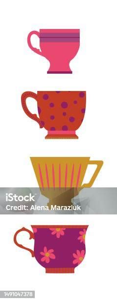 다른 패턴을 가진 멀티 컬러 컵 세트입니다 차 커피 음료 인테리어 배너입니다 세기 중반 손으로 그렸습니다 벡터 그림입니다 꽃 식물에 대한 스톡 벡터 아트 및 기타 이미지