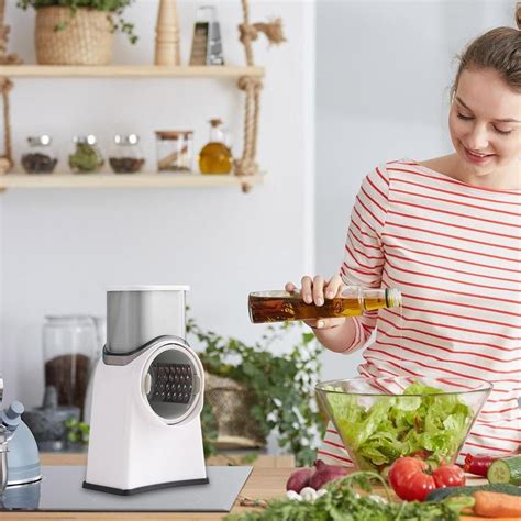 Ротационно ренде за картофи с 3 сменяеми остриета Машина за нарязване на храна с дръжка за