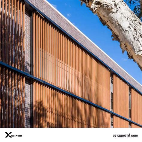 Horizontal Louver Facade Xtra Metal