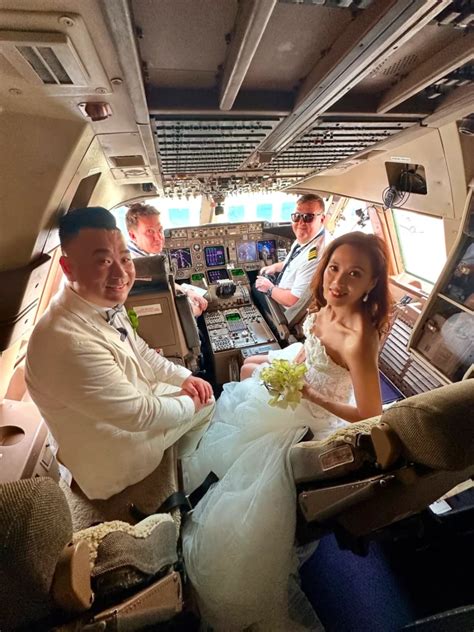 Aviation Vlogger Sam Chui Hosts Sky Wedding Aboard Boeing 747