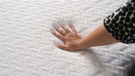 Is A Memory Foam Mattress Right For You We Break Down The Pros And