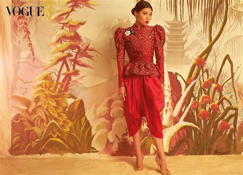 เจ้าฟ้าสิริวัณณวรีฯ ฉลองพระองค์ชุดไทย ฉายพระรูปขึ้นปก Vogue Thailand