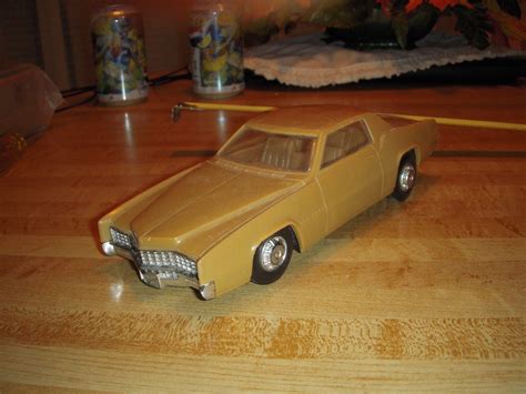 Vintage Ideal Aurora Processed Plastic Toy Car Model Car Promo Cadillac