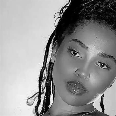 Naleli Naleli • Threads Say More