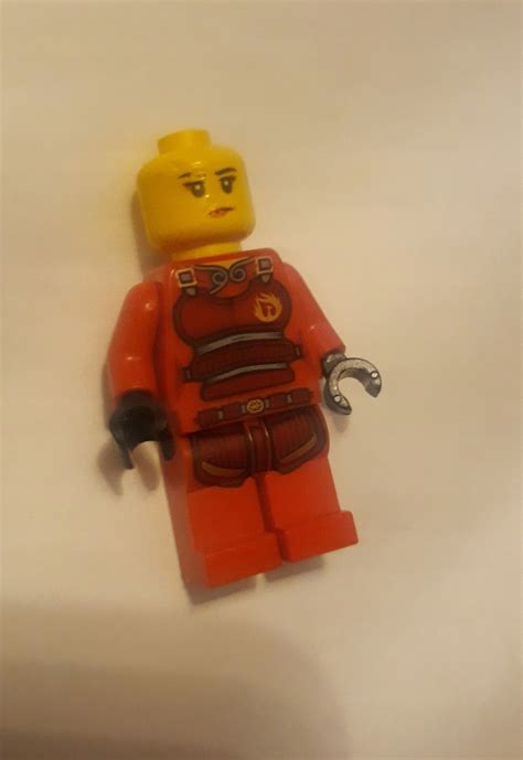Lego Ninjago Ludzik Figurka Samurai Nya Allegro Pl