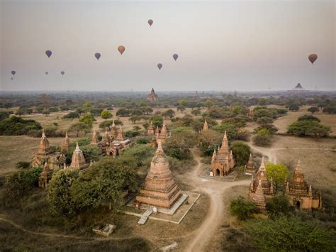 Bagan - zwischen Pagoden und Heißluftballons • THE TRAVELY