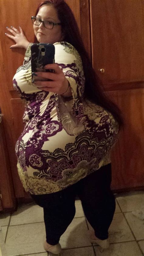 Pin By Redactedccanltk On Places To Visit Big Women Fashion Star Tattoos Big Girl Fashion