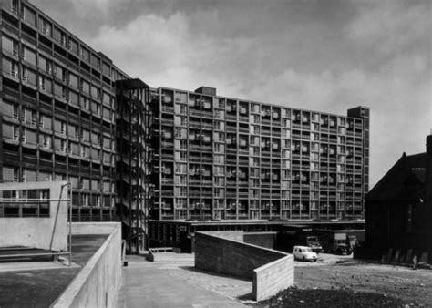 Brutalist Buildings Park Hill Sheffield By Jack Lynn And Ivor Smith