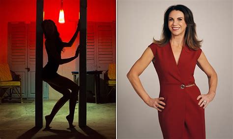 Tracey Cox Reveals What It S Like To Have Sex With A Professional Daily Mail Online