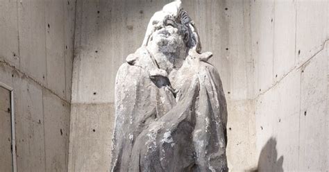 로댕의 걸작 발자크상 한강변 마석에 자리 잡은 이유는